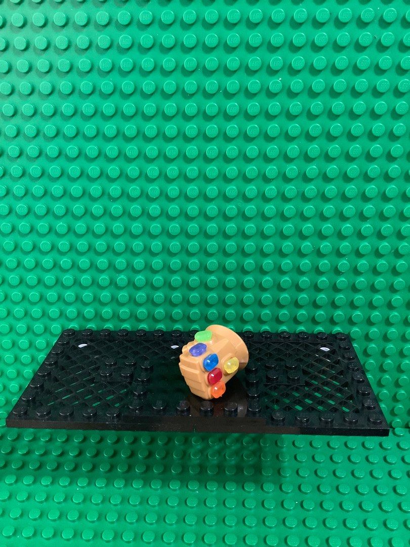 LEGO® GAUNTLET with power jem stones for MARVEL SUPER HEROES LARGE ...