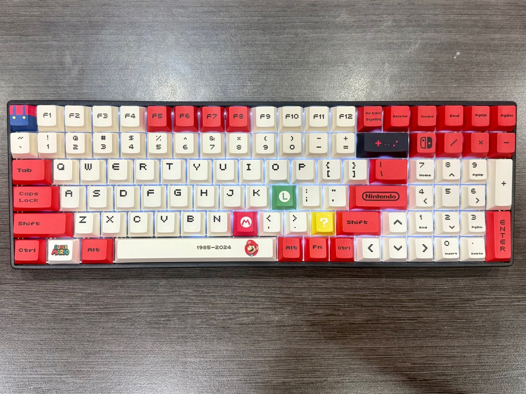 Wireless Mechanical Keyboard (Super Mario), Computers & Tech, Parts ...