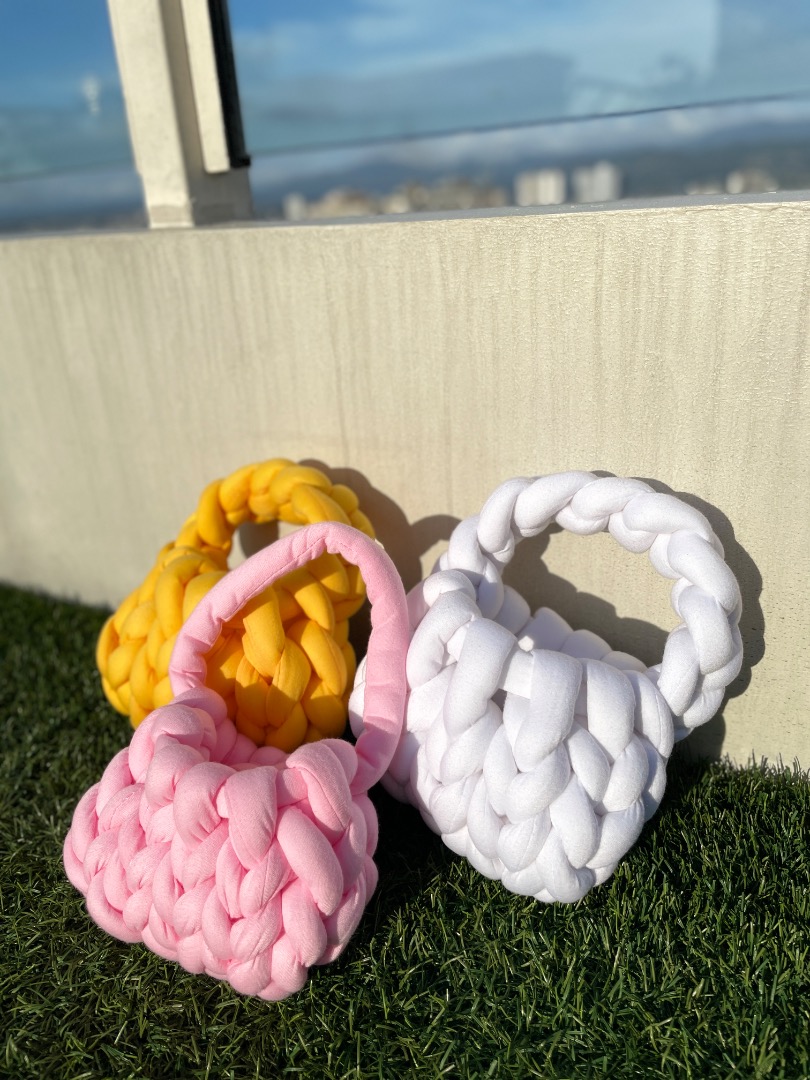 Mini Chunky Yarn Bags, Women's Fashion, Bags & Wallets, Beach Bags on ...