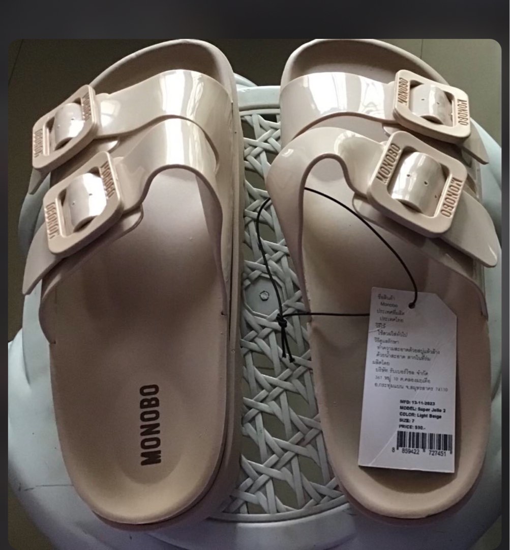Monobo original, Women's Fashion, Footwear, Flats & Sandals on Carousell