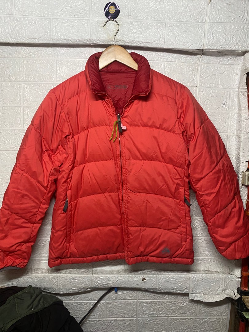 Nike acg puffer jacket, Men's Fashion, Activewear on Carousell