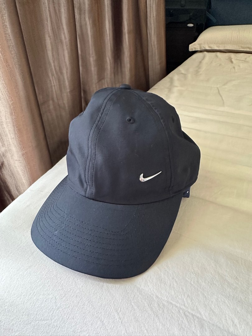 Nike Cap/ Topi Nike Dri-FIT Black, Fesyen Pria, Aksesoris, Topi di ...