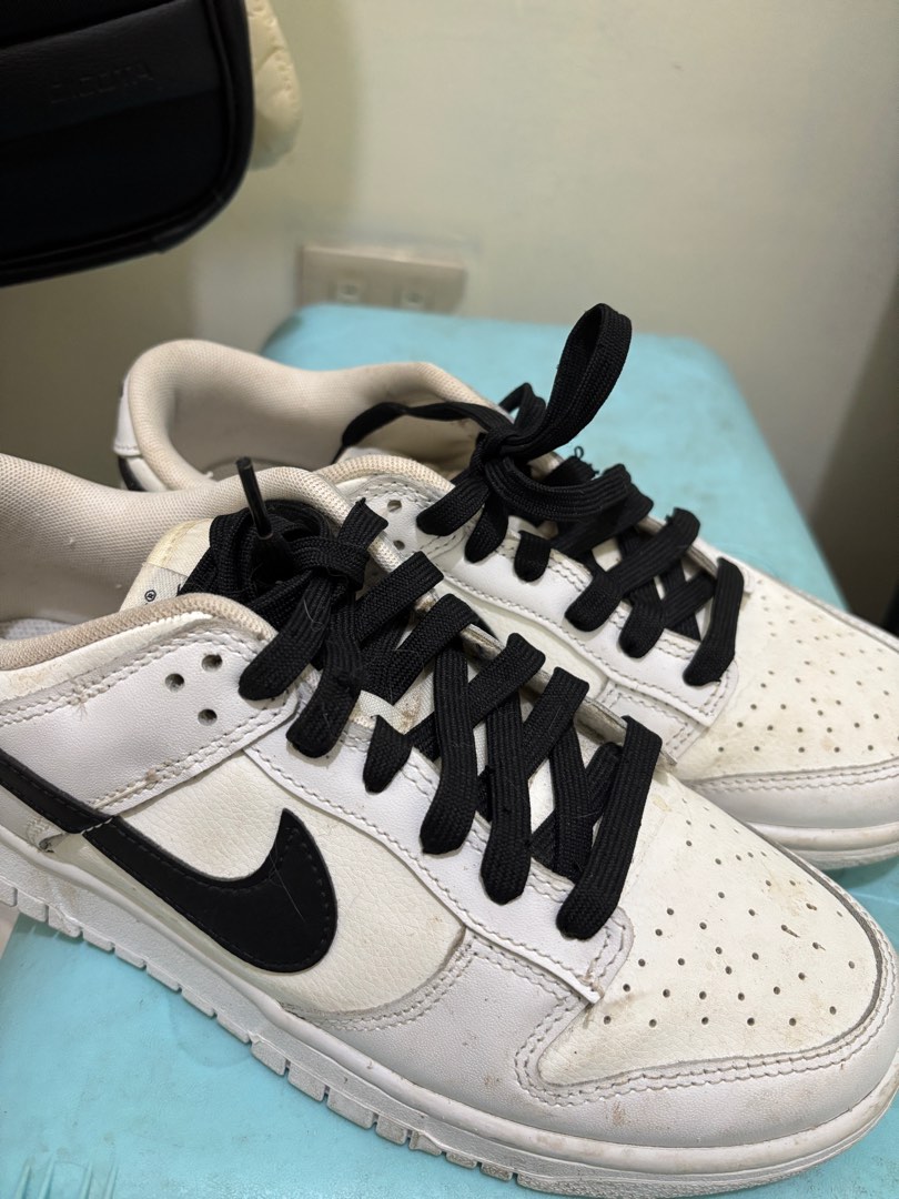 Nike Reverse Panda Dunk US 7 (M), Men's Fashion, Footwear, Sneakers on ...