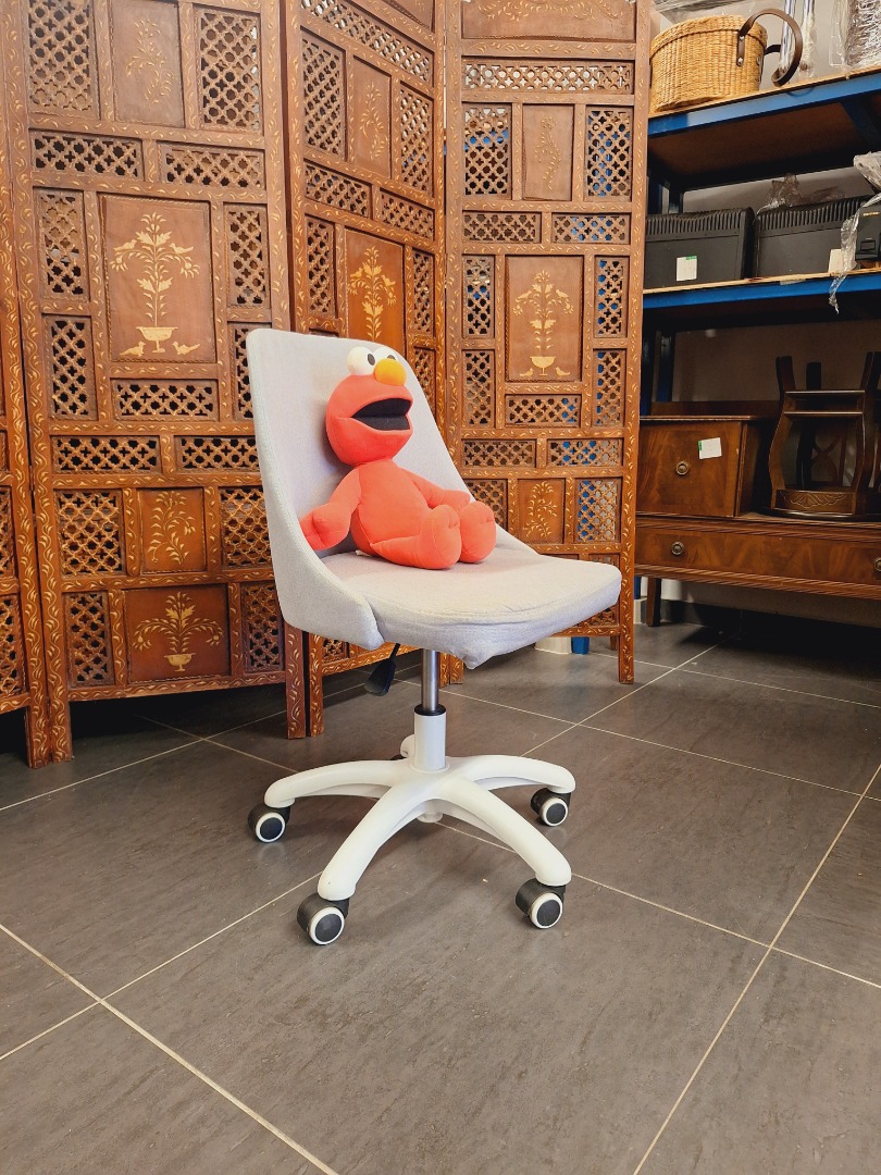 Nordic Light Grey Cushioned Desk Chair | Kerusi Meja Kusyen Kelabu Muda ...