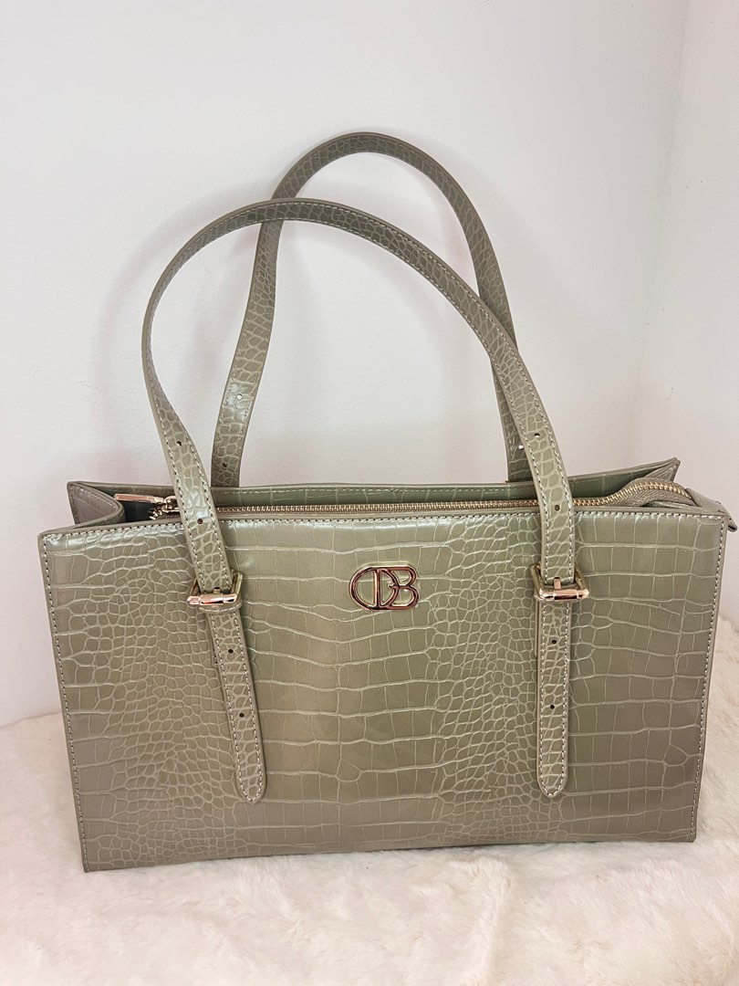 OBERMAIN original, Women's Fashion, Bags & Wallets, Shoulder Bags on ...