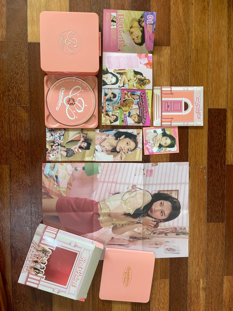 Red Velvet Queendom Album all included except photocards & stickers ...