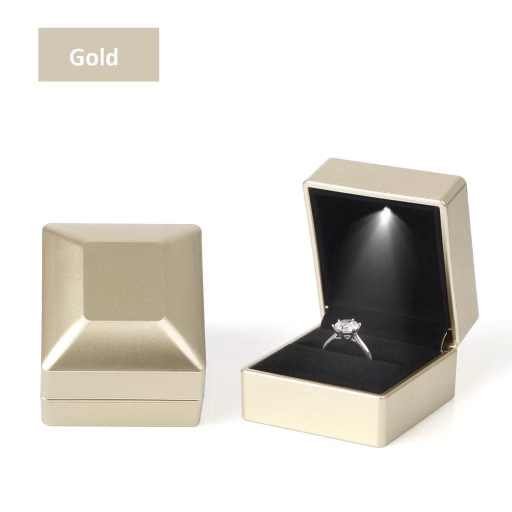 Ring Box LED Light Proposal Engagement Ring Boxes Jewelry Gift Box Red ...