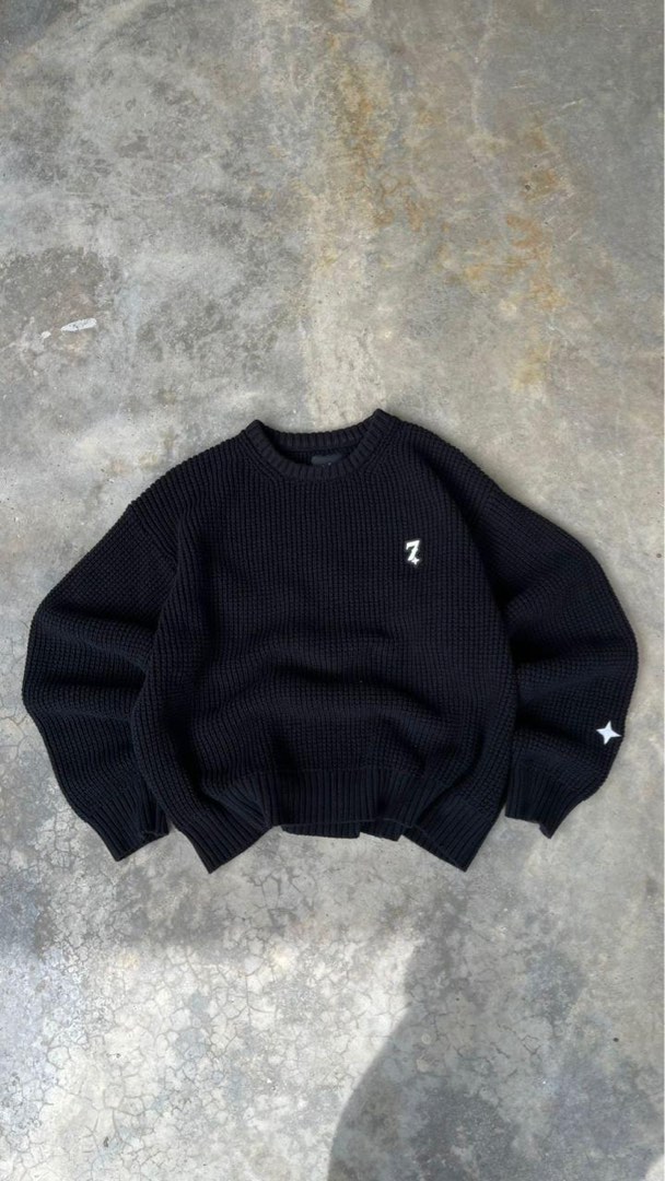 SVG KNITWEAR 7th Anniversary, Men's Fashion, Activewear on Carousell