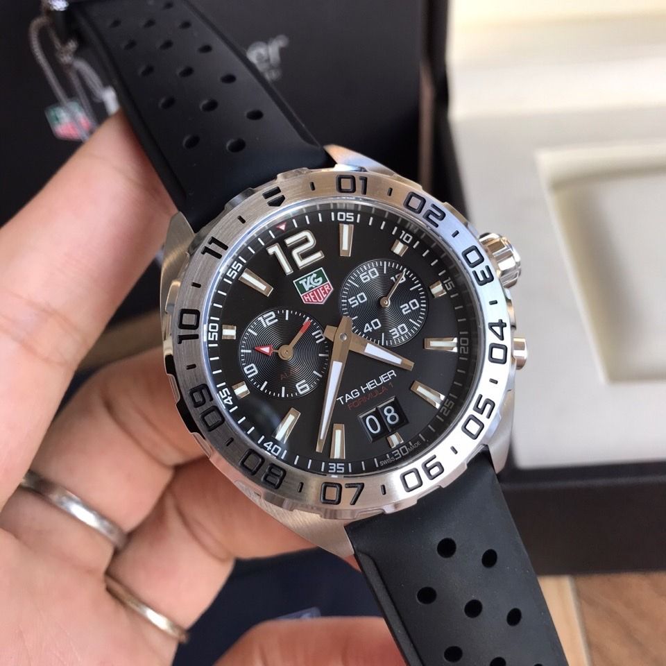 TAG Heuer F1 Formula Series with Exclusive Alarm Clock Function 41MM ...