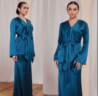 Wanzar raya, Women's Fashion, Muslimah Fashion, Baju Kurung & sets on ...