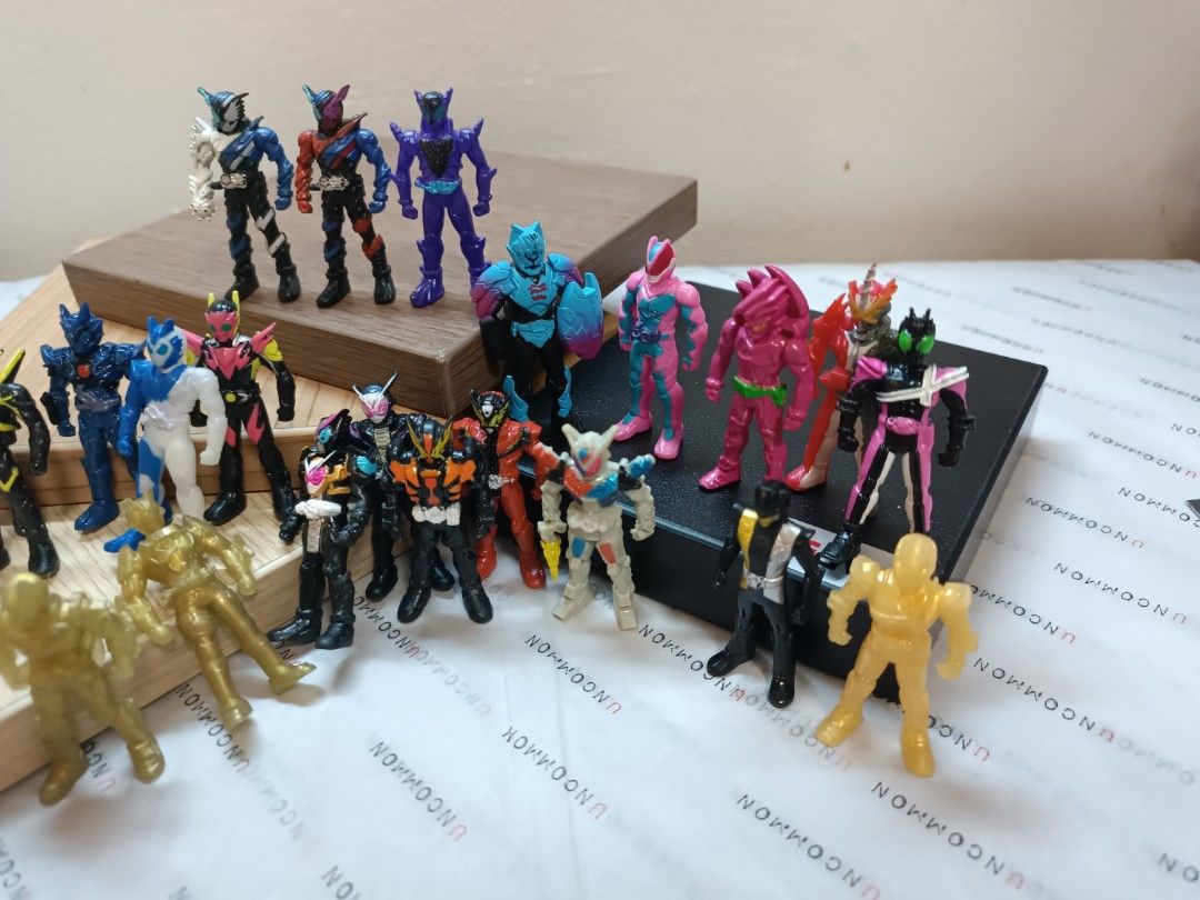 Bandai Gashapon Kamen Rider Mini Figure Zi-o Zero one 01 saber revice ...