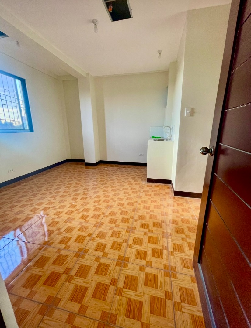 Brand New Commercial-Residential Building near Kamuning Road and EDSA ...
