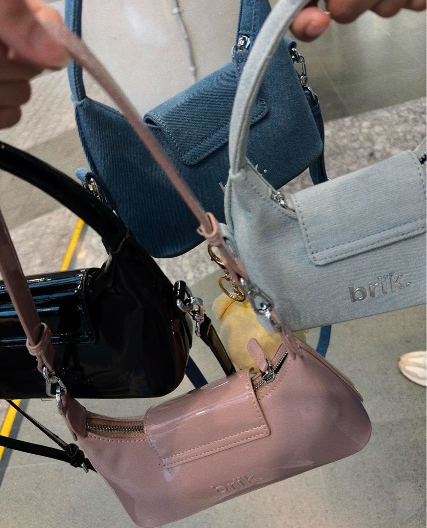 BRIK CHROMA EARLIEST NO 183 IN LANE, Women's Fashion, Bags & Wallets ...