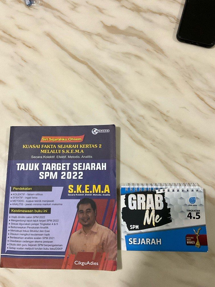 Bundle sejarah Spm (buku skema tajuk target spm dan buku rujukkan ...