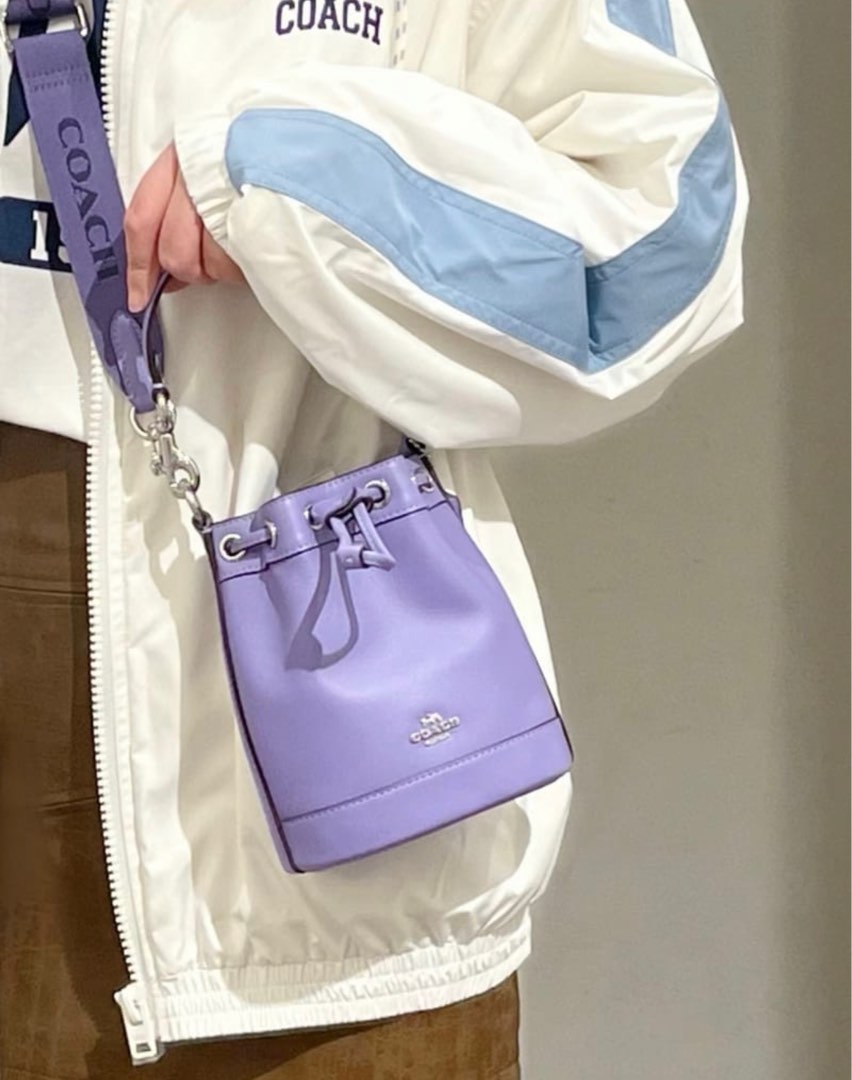 Coach CR144, Luxury, Bags & Wallets on Carousell