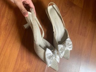 coquette heels, Women's Fashion, Footwear, Heels on Carousell