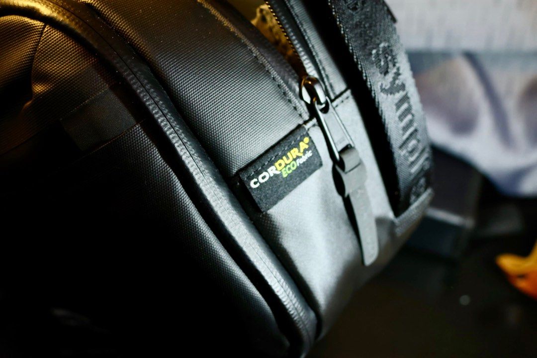 [EDC] SYMPL STUDIOS Tech Sling 5L Everyday Carry Waterproof Weatherproof Workstation Bag with ...