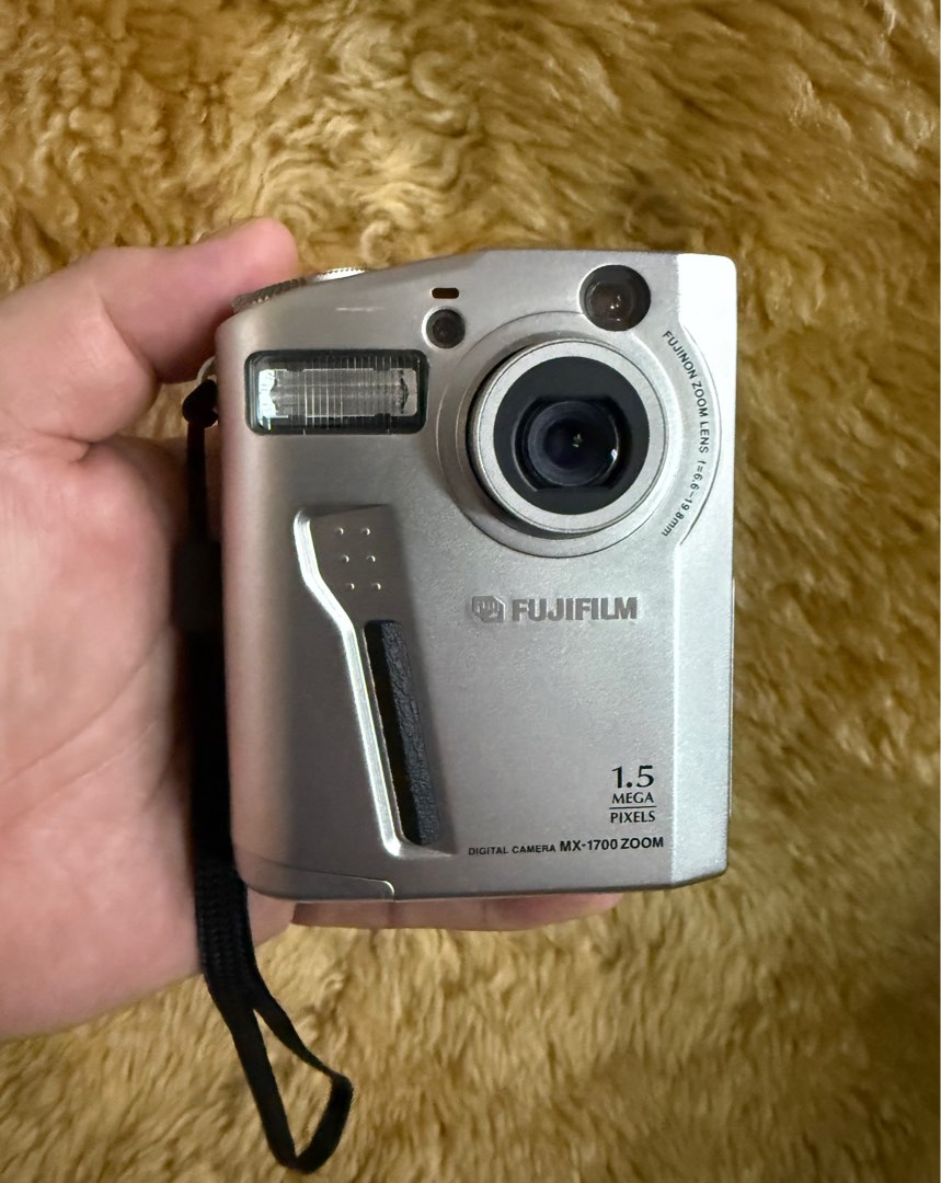 Fujifilm MX-1700 Zoom Rare Digital Camera, Photography, Cameras on ...
