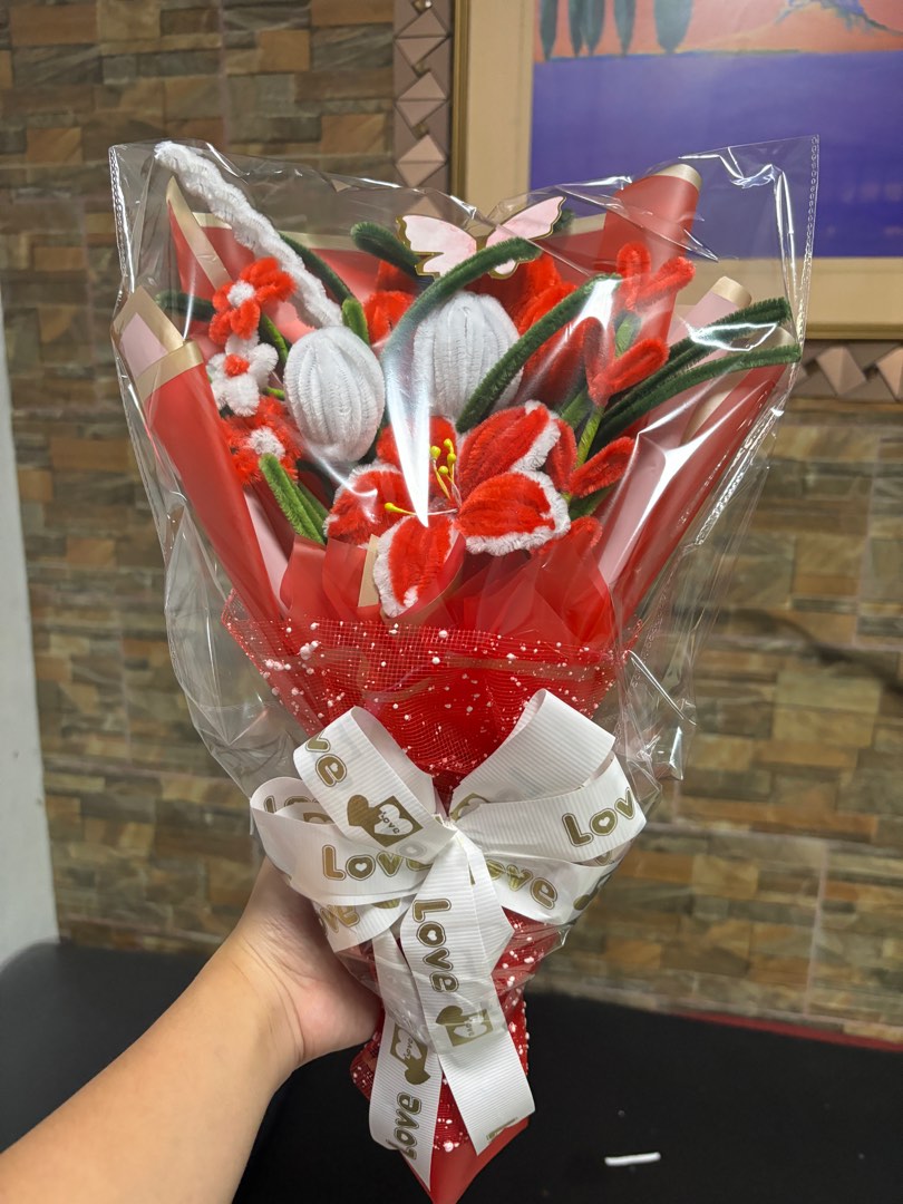 Handmade Flower Bouquets Onhand Ready to Ship, Hobbies & Toys ...