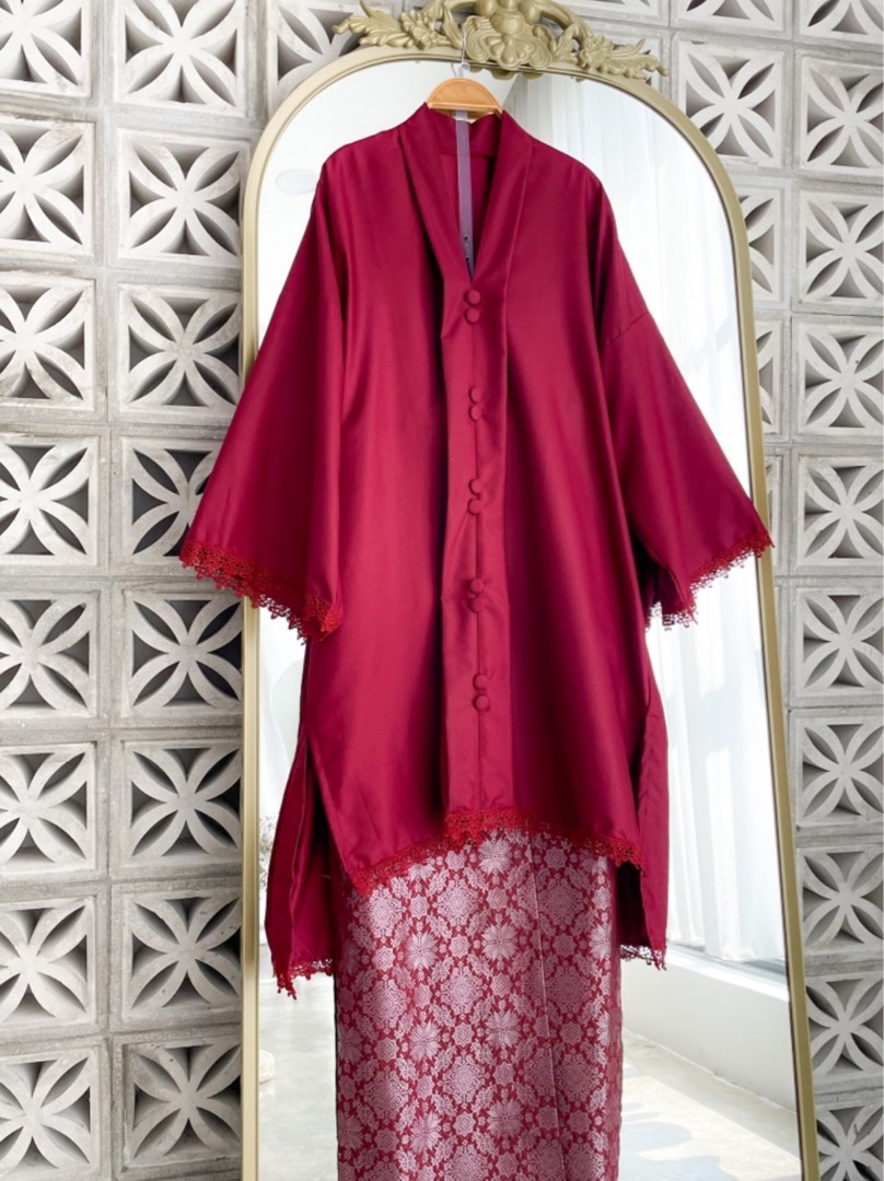 JEEHA KEBAYA, Women's Fashion, Muslimah Fashion, Baju Kurung & sets on ...