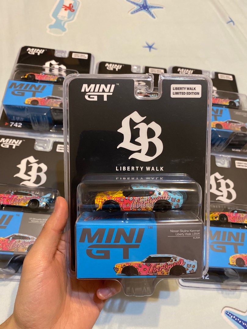 MINI GT LB Card 1/64 698 LB-SILHOUTTE WORKS GT NISSAN SKYLINE KENMERI ...