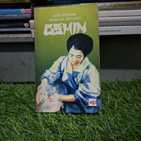 Oshin - Hashida Sugako ( Original ), Buku & Alat Tulis, Buku di Carousell
