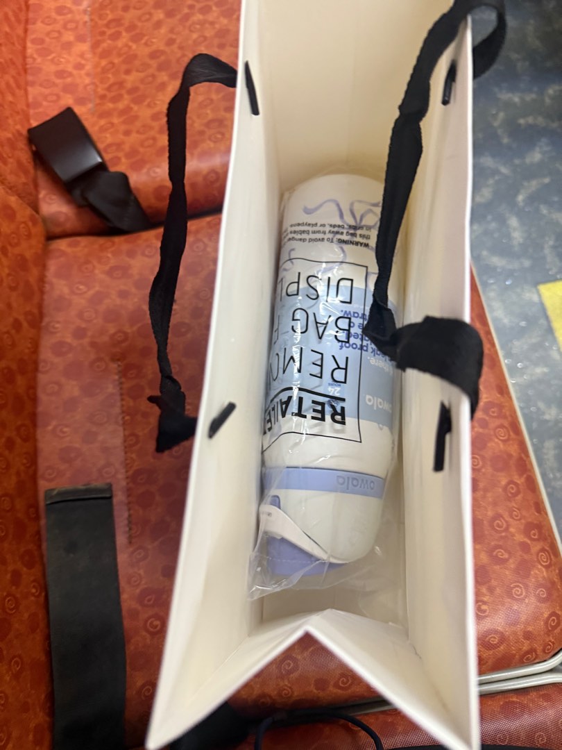 Owala Blue Ribbon 32oz, Furniture & Home Living, Kitchenware ...