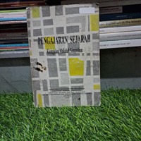 Pengajaran Sejarah Kumpulan Makalah Simposium - Original, Buku & Alat Tulis, Buku di Carousell