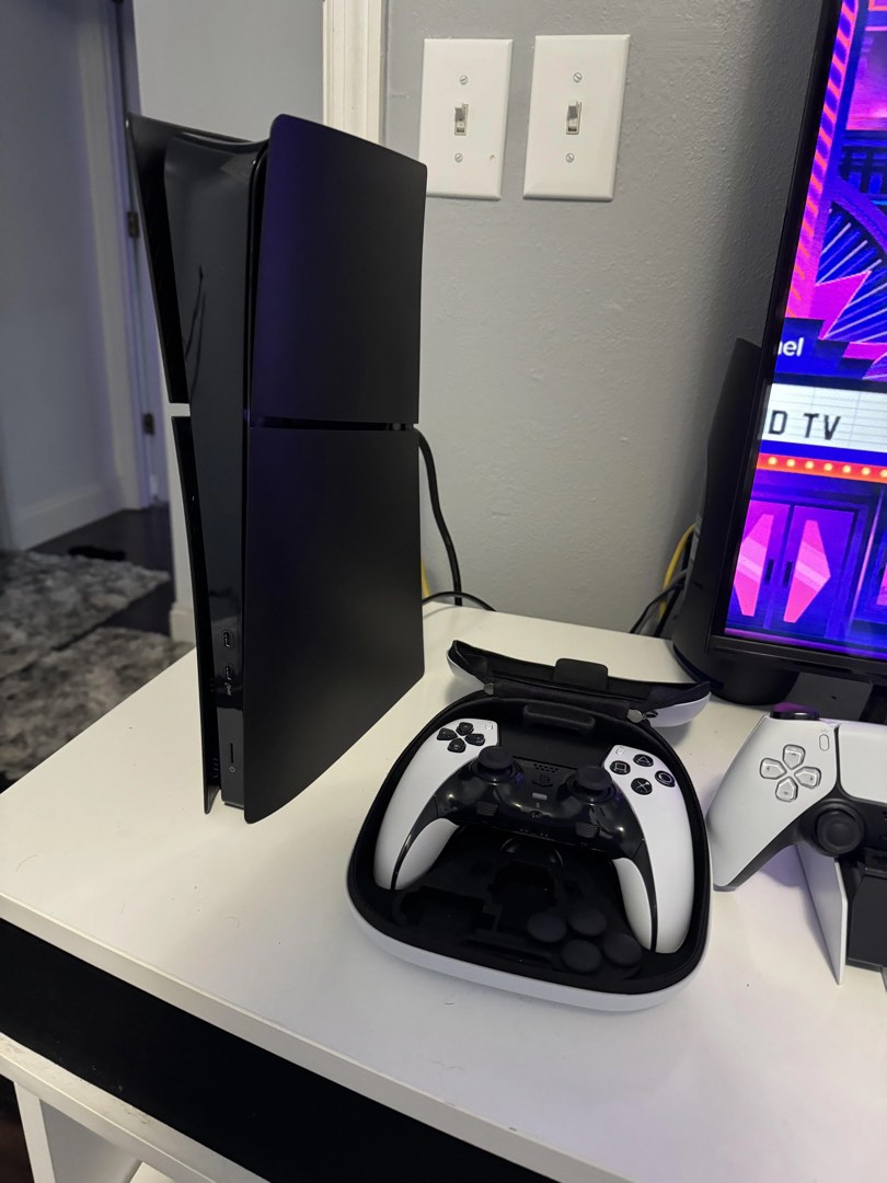 PS5 Slim Digitial with 3 Controllers, Video Gaming, Video Game Consoles ...
