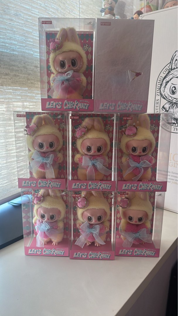 Queen labubu, Hobbies & Toys, Toys & Games on Carousell