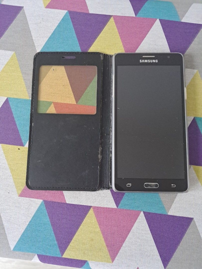 Samsung Galaxy On7 Model SM- G600FY Silver 16GB, Mobile Phones ...