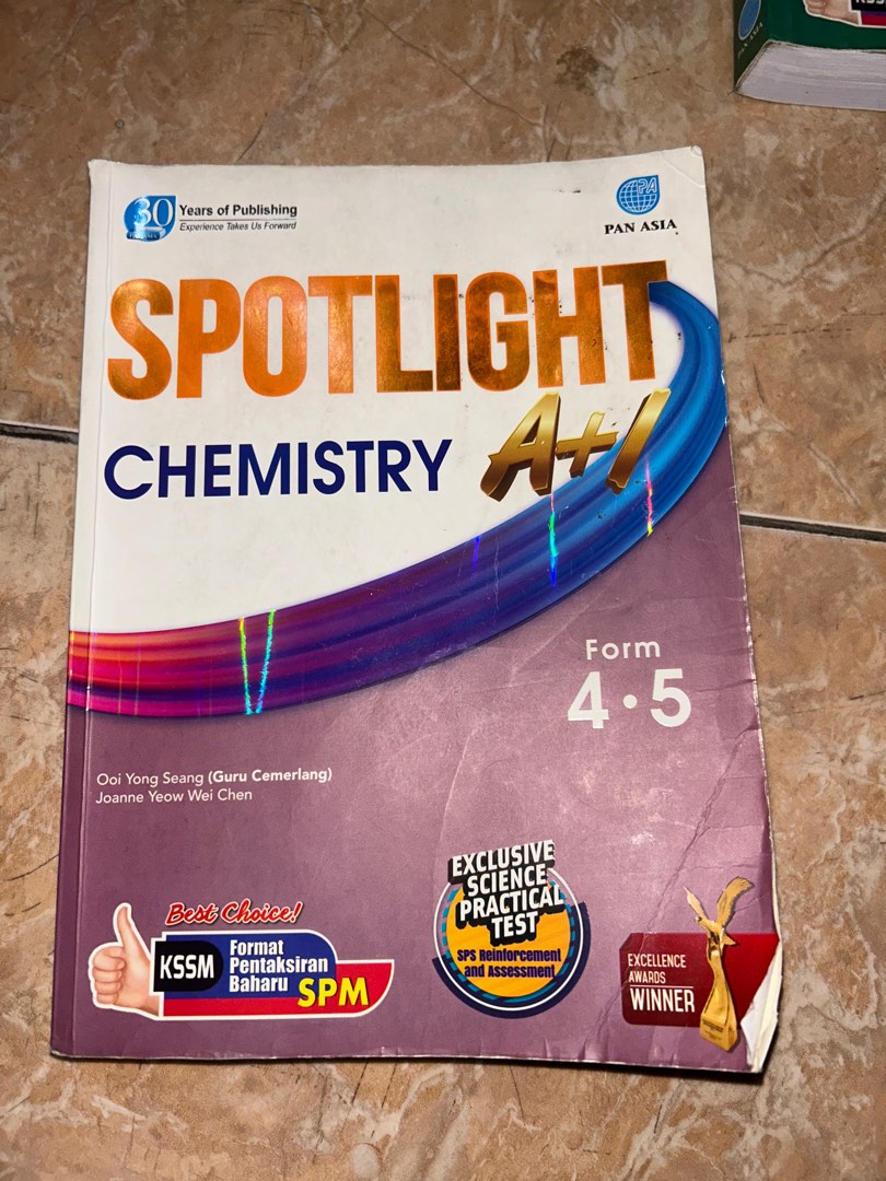 SPM Spotlight Chemistry Reference Book, Hobbies & Toys, Books ...