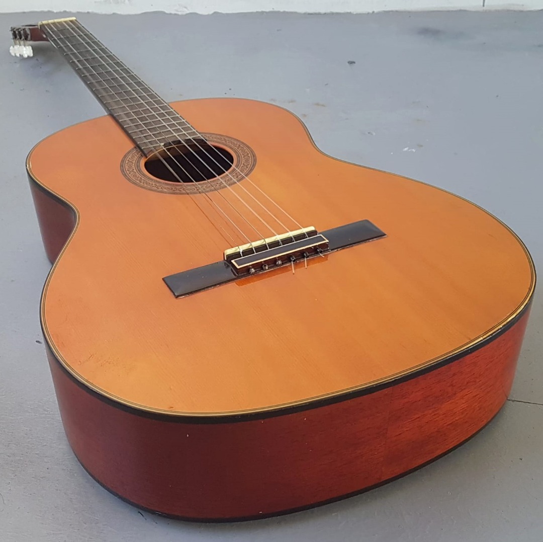 Symphony Acoustic Guitar, Model SC 20, Made in KOREA, Professional ...