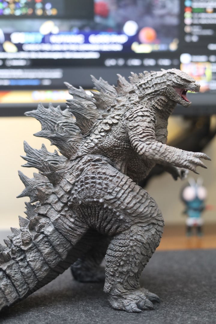 XPLUS godzilla vs kong 2021 25cm, Hobbies & Toys, Toys & Games on Carousell