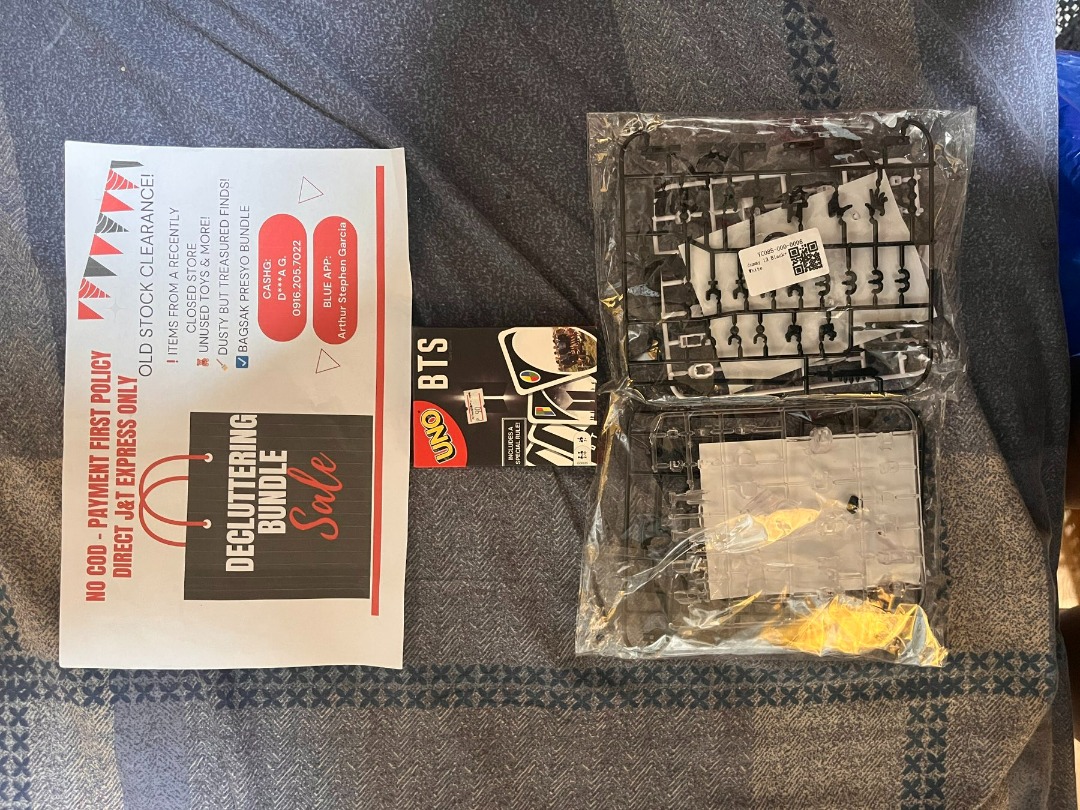 2 pcs 3D Buildable Robots + 1 BTS Uno Cards Bundle, Hobbies & Toys ...
