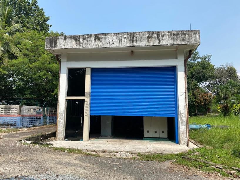 Bandar Saujana Putra Roller Shutter CALL 017-431 5233 HTK Pintu Shutter ...
