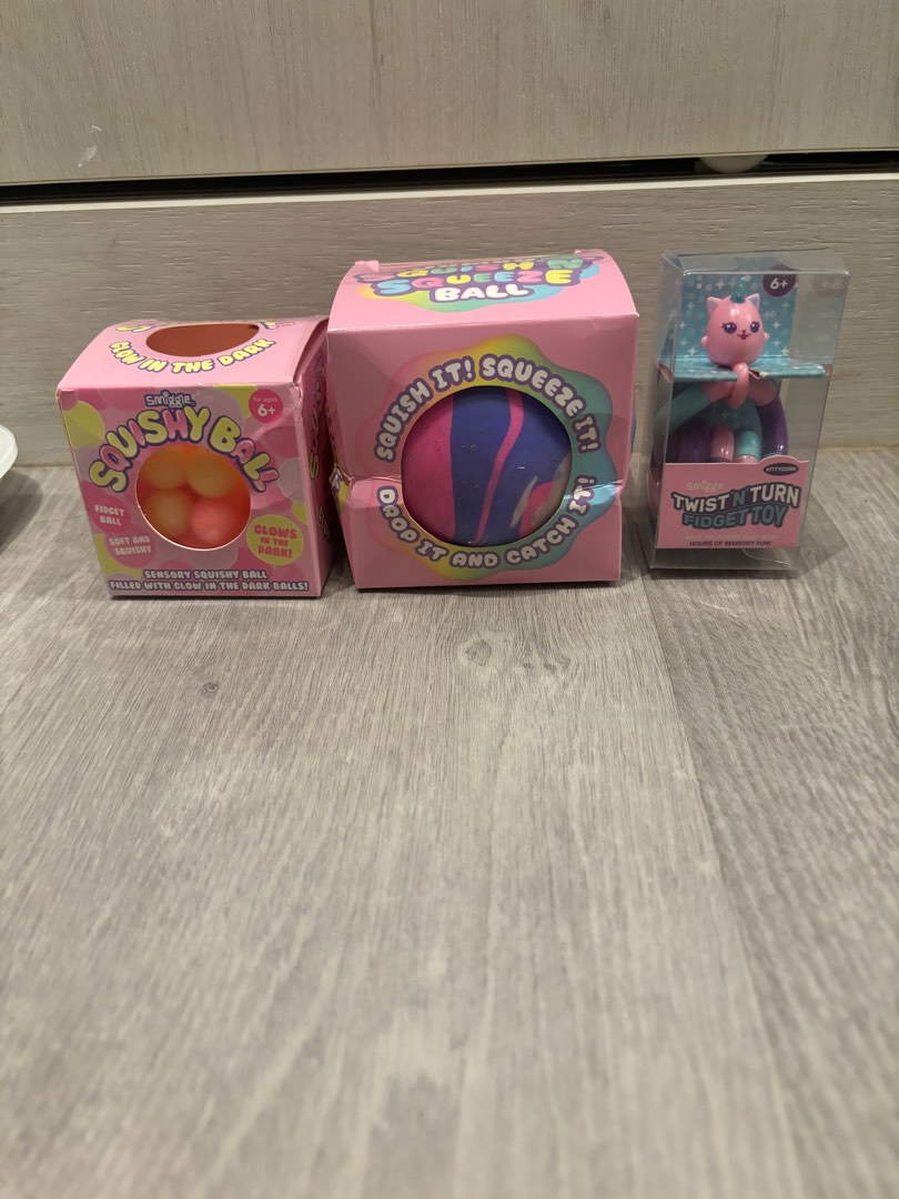 BN sealed smiggle squishy ball and fidget toy, Hobbies & Toys, Toys ...