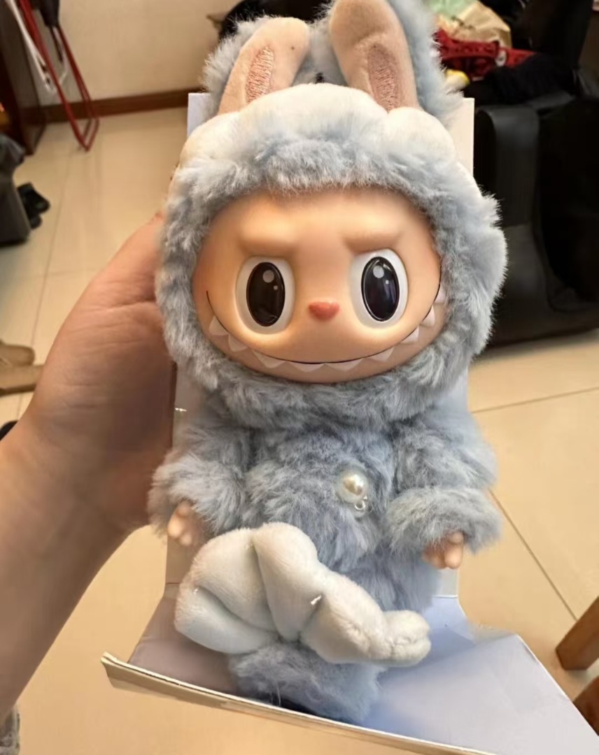 brand-new Merlion Labubu, Hobbies & Toys, Toys & Games on Carousell