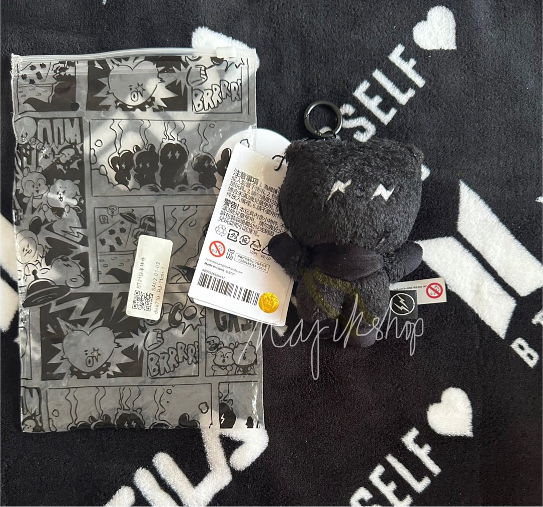 BT21 RJ FRAGMENT BAG CHARM, Hobbies & Toys, Memorabilia & Collectibles ...