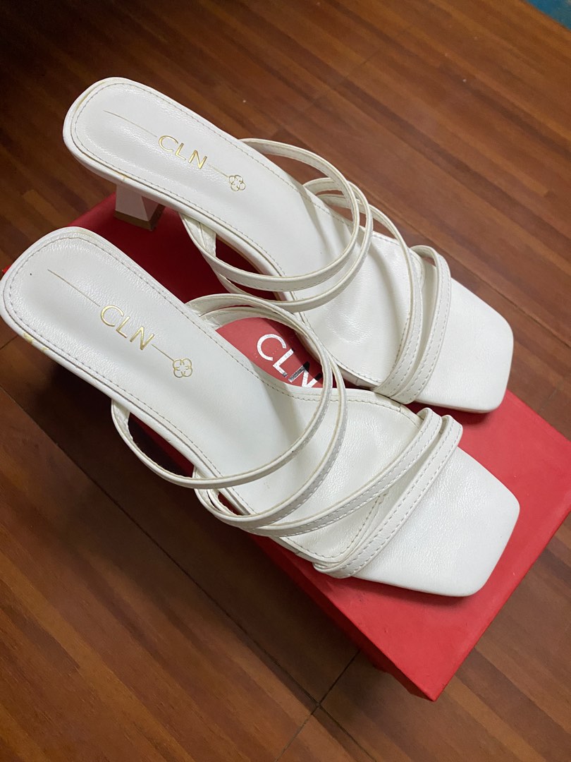 CLN (2 Casual heels), Women's Fashion, Footwear, Heels on Carousell