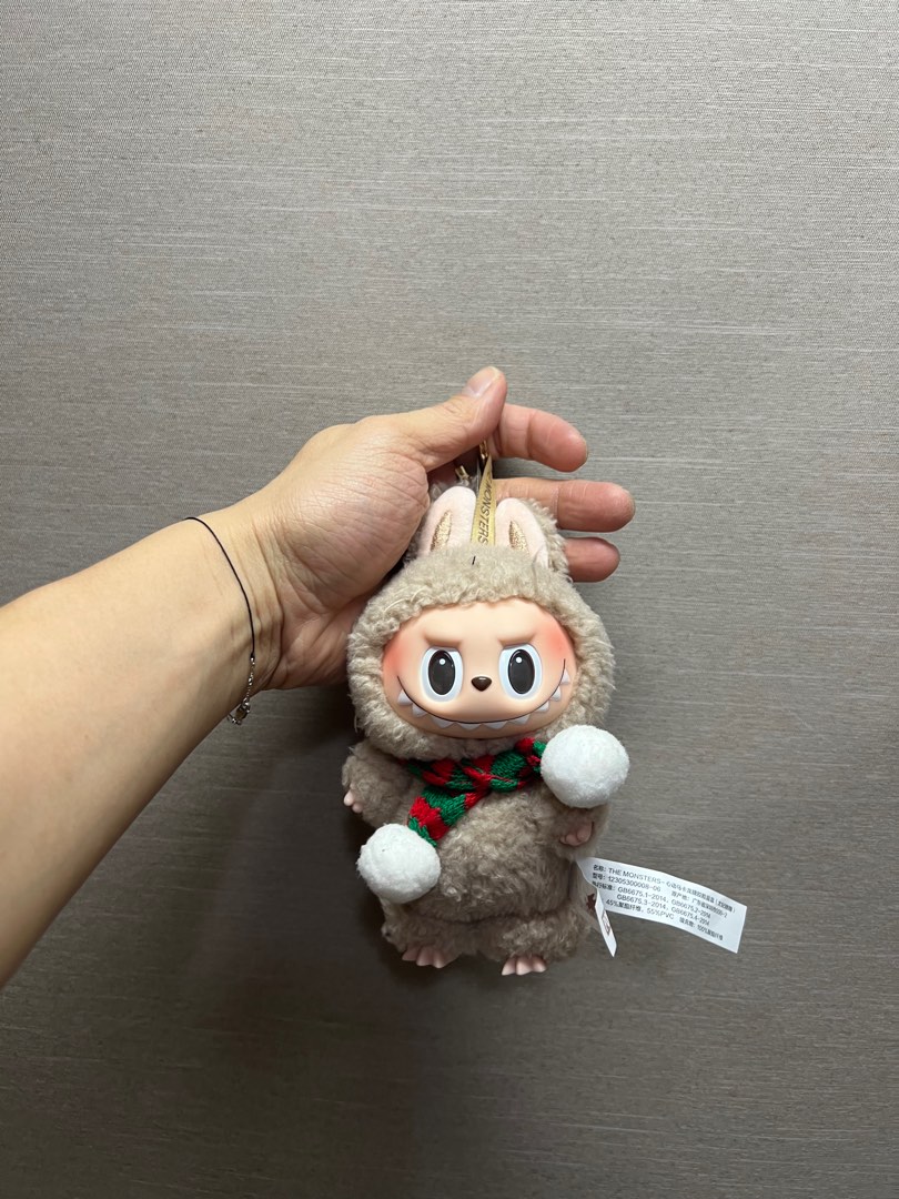 Coffee Labubu, 興趣及遊戲, 玩具 & 遊戲類 - Carousell