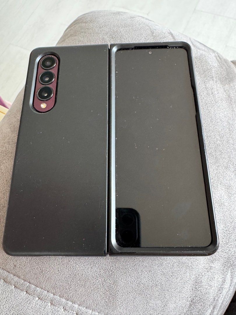 Galaxy Z Fold 4 Burgundy 256GB, Mobile Phones & Gadgets, Mobile Phones ...