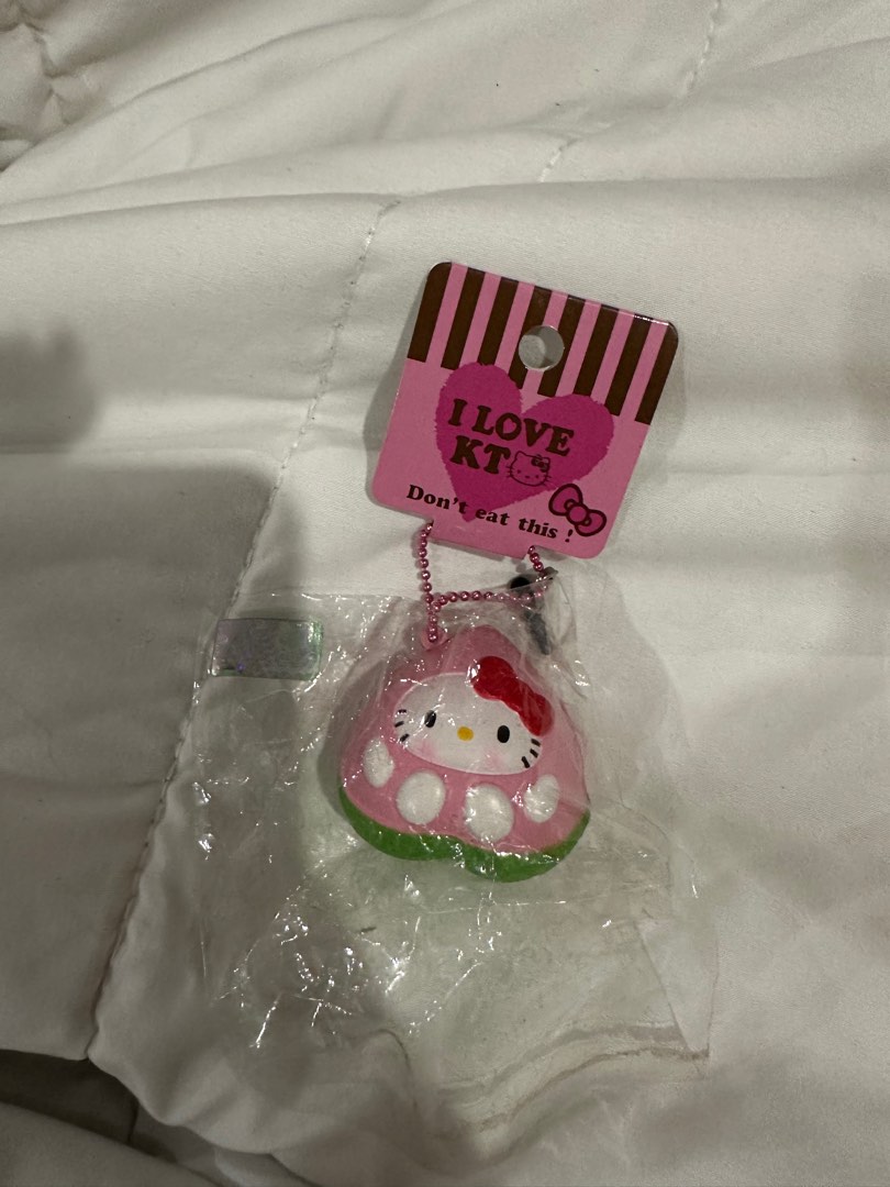 Hello Kitty Peach Squishy, Hobbies & Toys, Collectibles & Memorabilia ...
