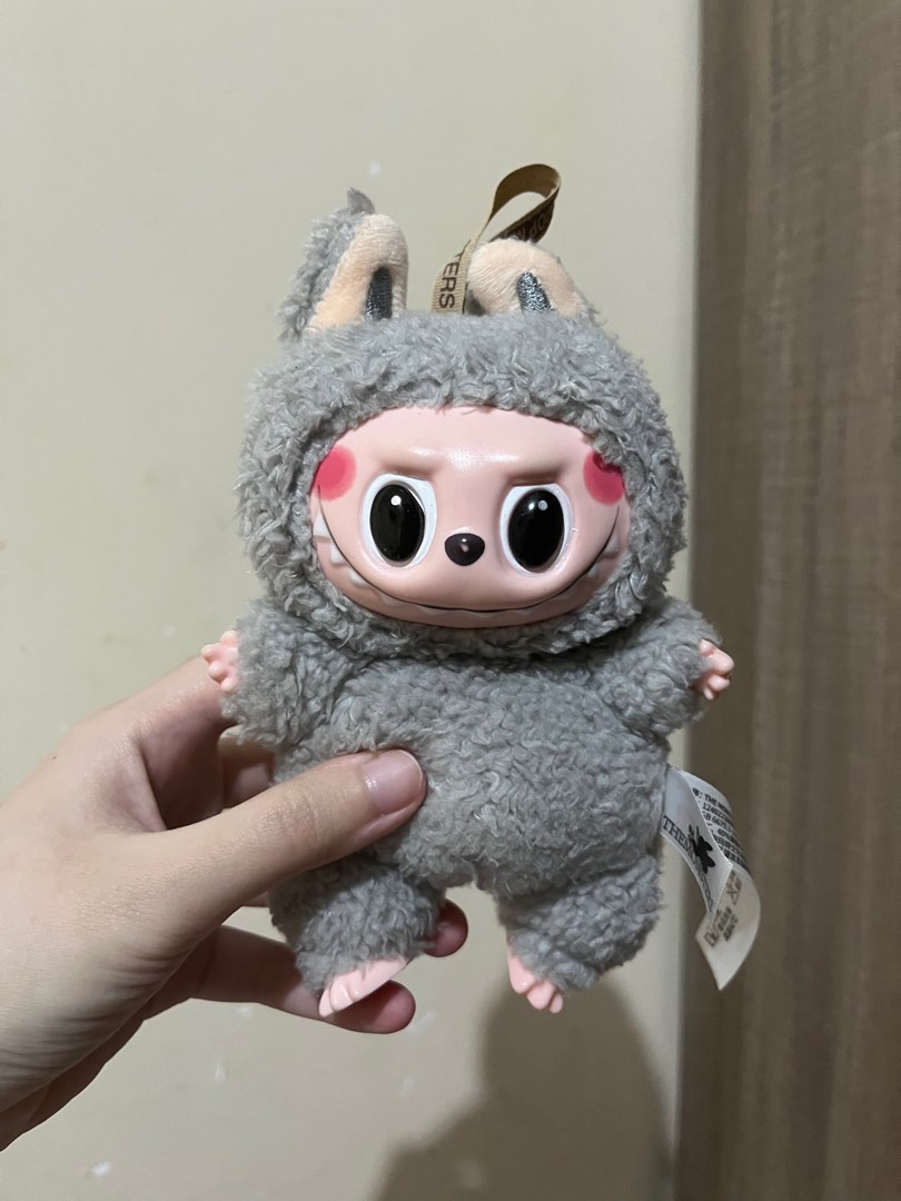 Labubu Gray, Toys & Collectibles, Lainnya di Carousell
