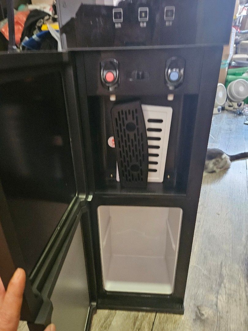 Meling Hot Cold Water Dispenser Top Loading Floor Charger Standing ...