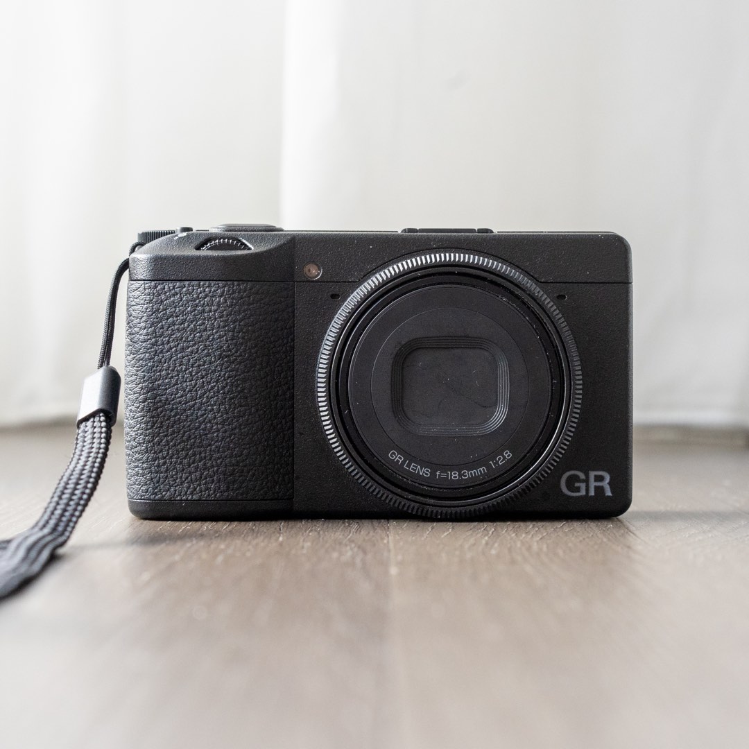 Ricoh GR3 with original charger and battery, Photography, Cameras on ...