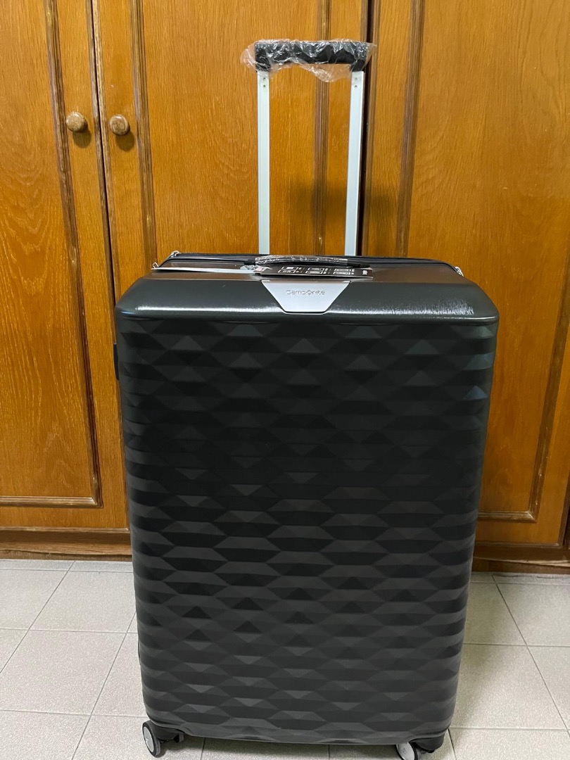 Samsonite Polygon Spinner 75/28 (Dark Grey), Hobbies & Toys, Travel ...