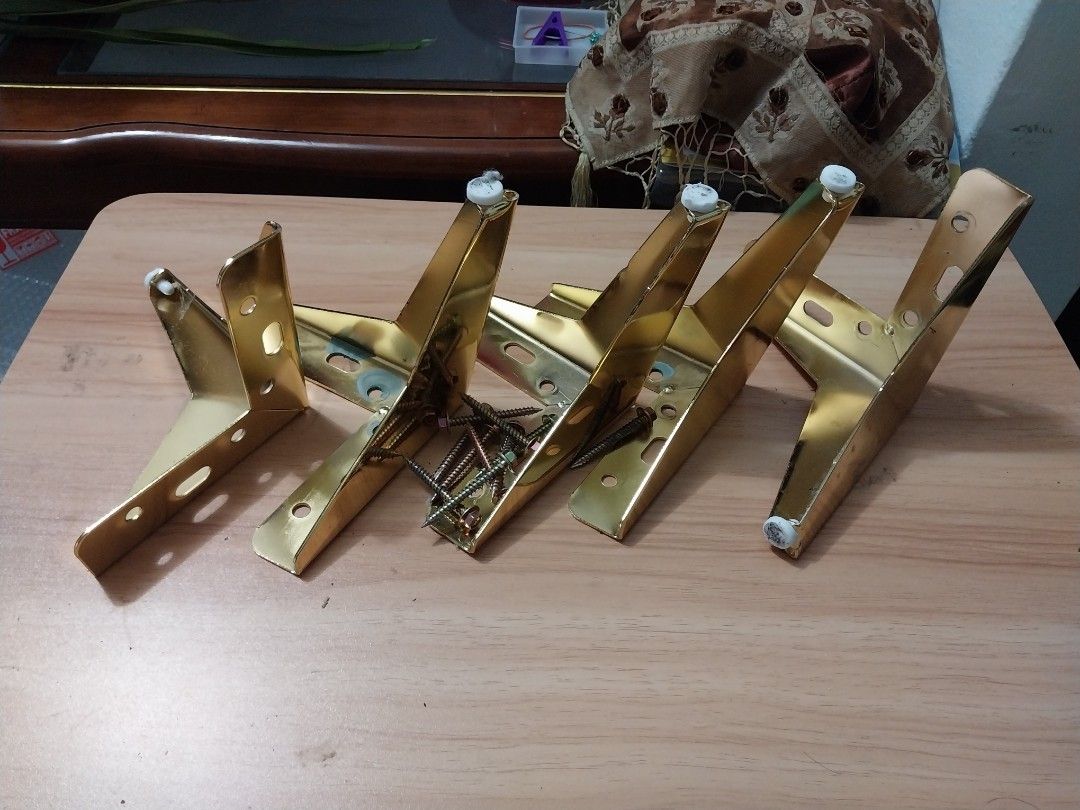 Tapak kaki kerusi besi, Furniture & Home Living, Home Improvement ...