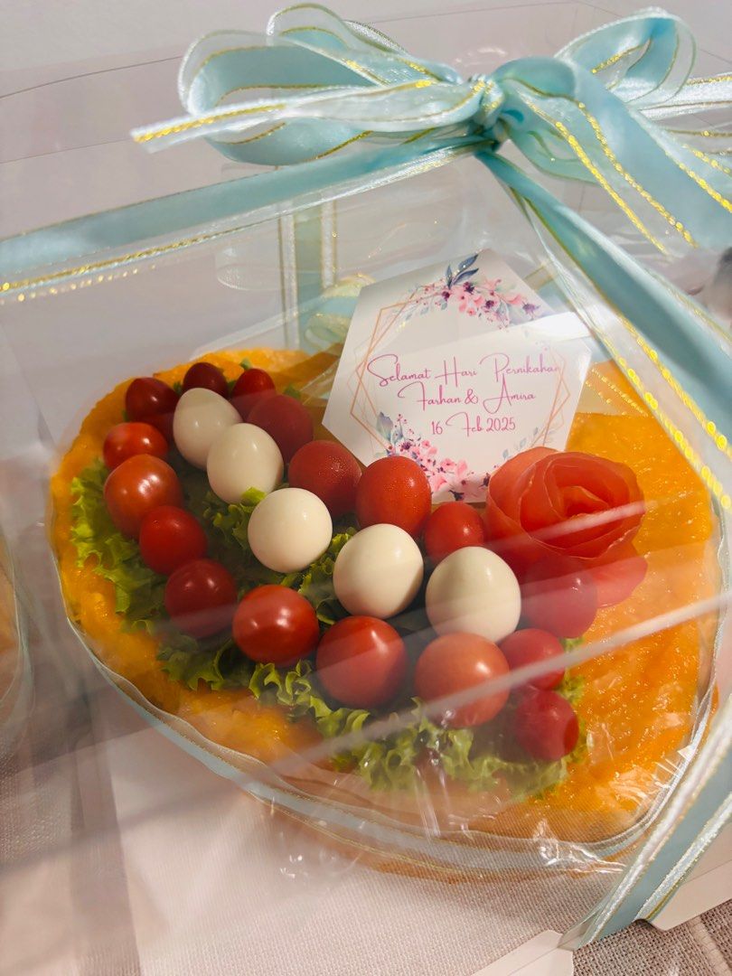 8” Heart Pulut Kuning Cake with Personalized Topper and Clear Display ...