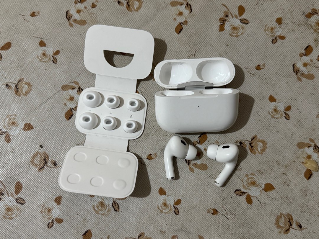 Airpods Pro 2nd Gen (Magsafe) Model number: A3047, A3048 SEND YOUR ...